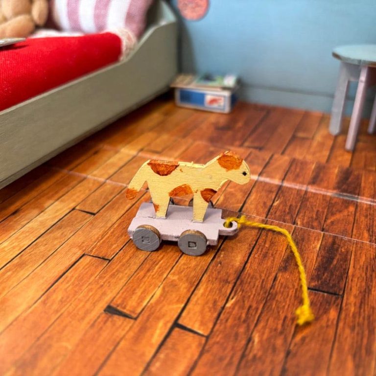 Sam & Julia Mouse Mansion To Go (Kid’s Room) | Reusables and More